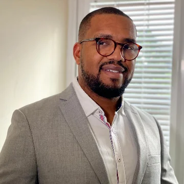 About us - ExpatMove UK